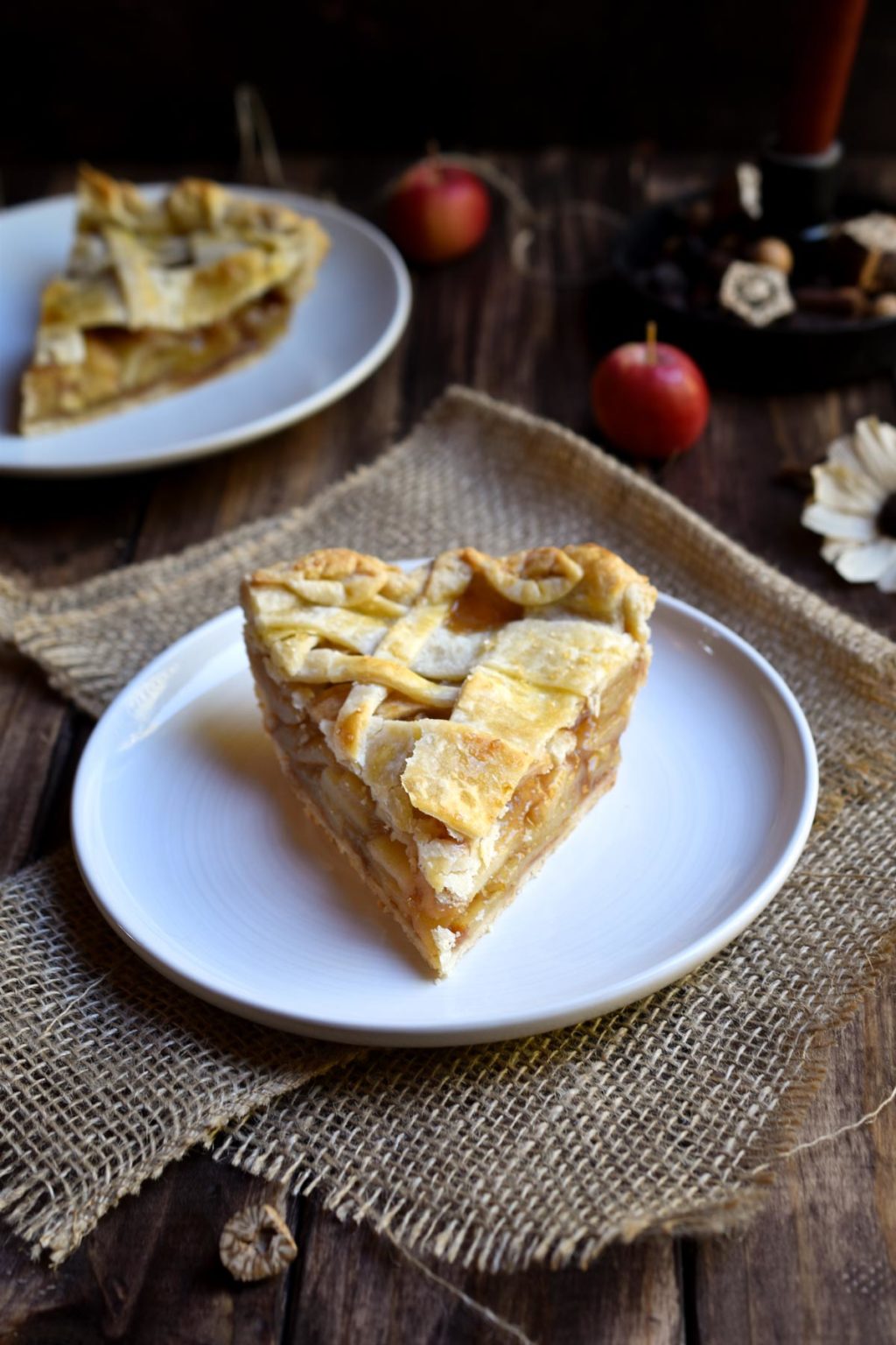 Brandy Apple Pie - Avi Pie