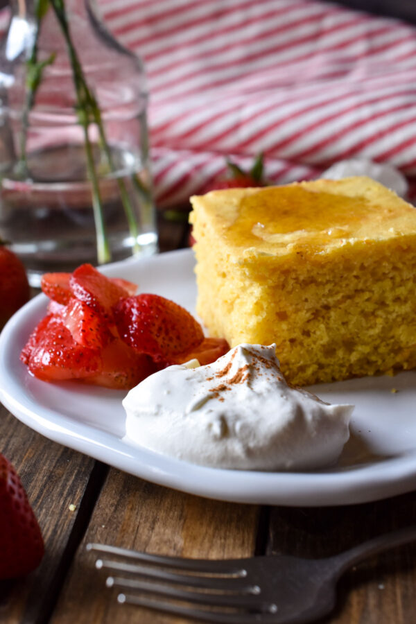 Cornbread Strawberry Shortcakes - Avi Pie