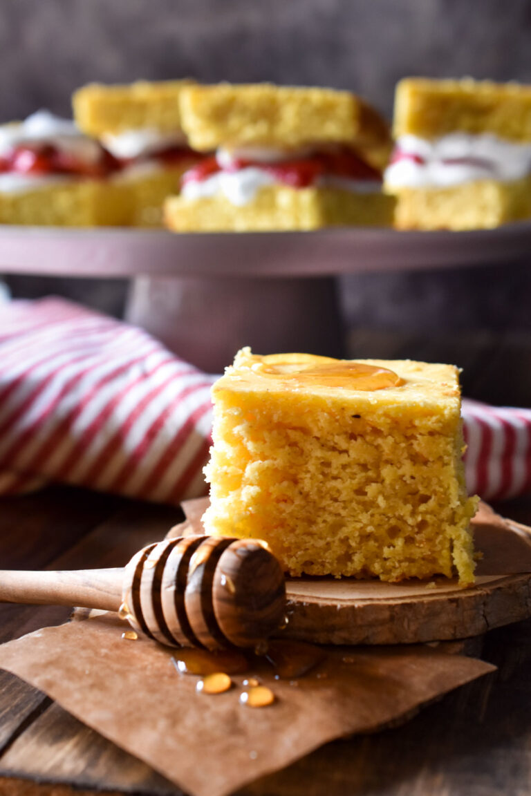 Cornbread Strawberry Shortcakes - Avi Pie
