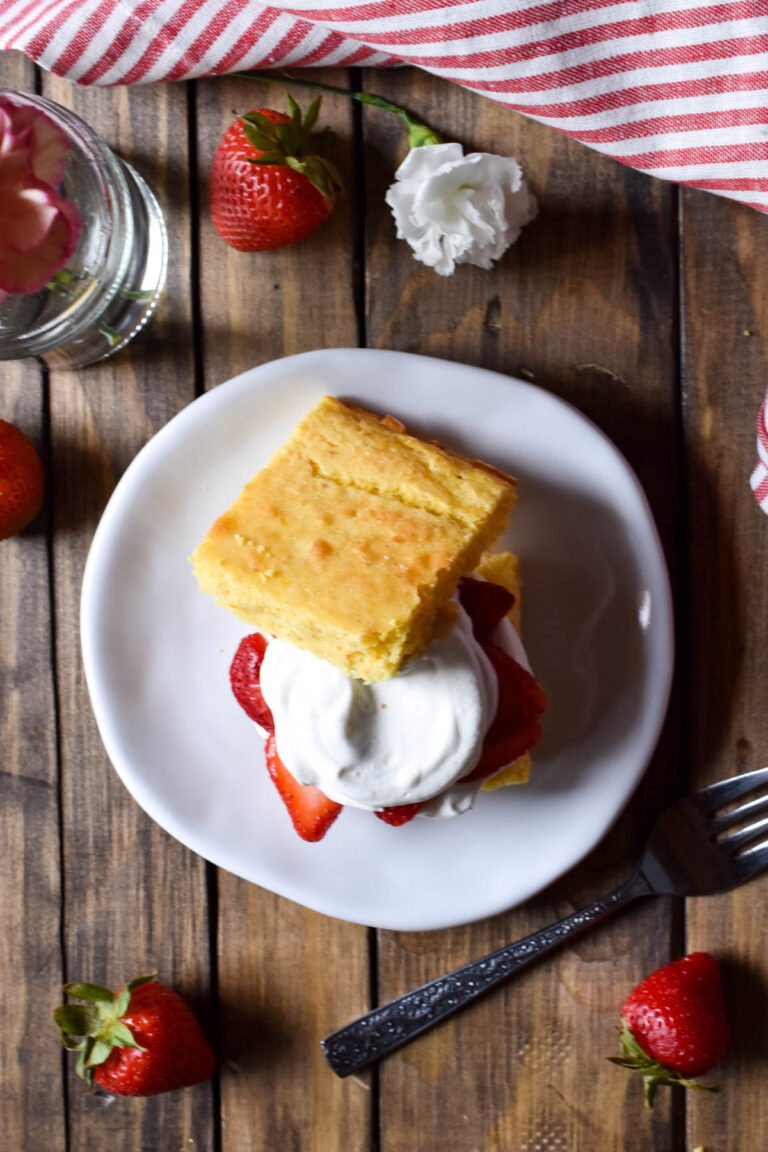 Cornbread Strawberry Shortcakes - Avi Pie